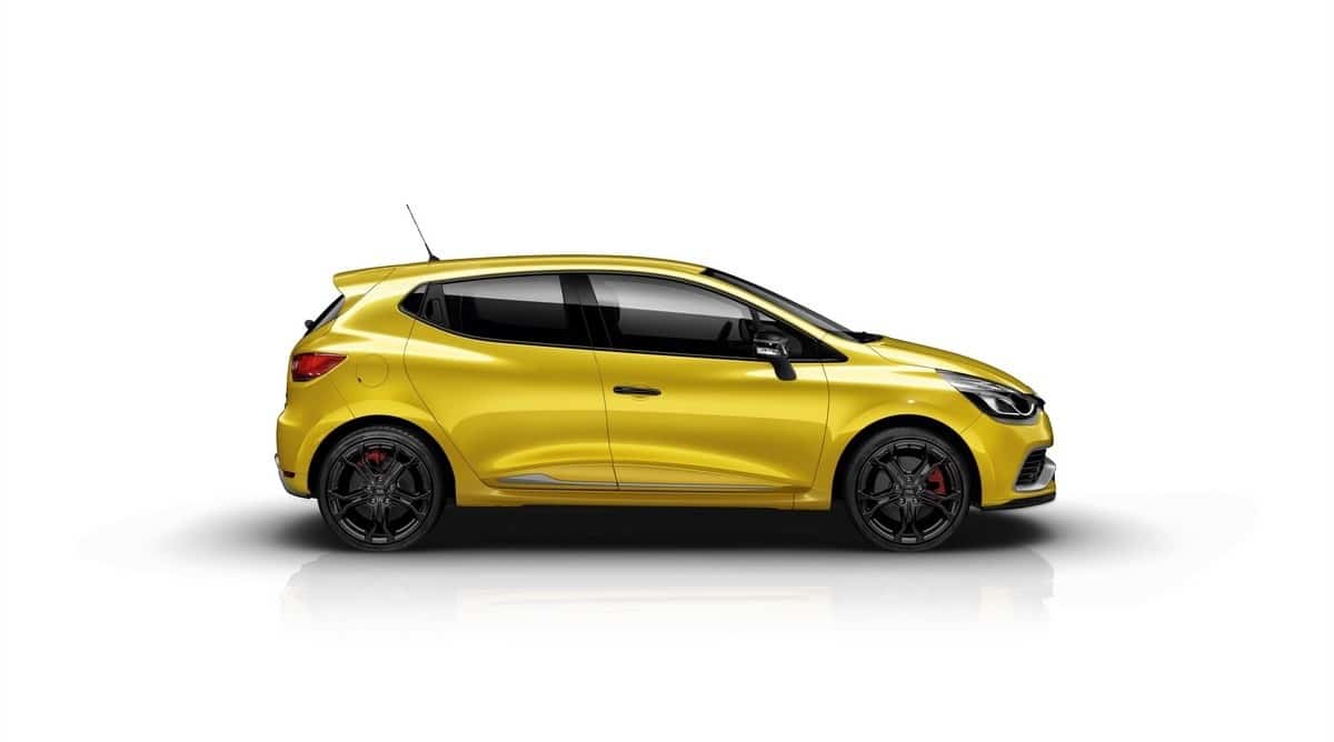 Une Renault Clio 4 Estate RS de sortie