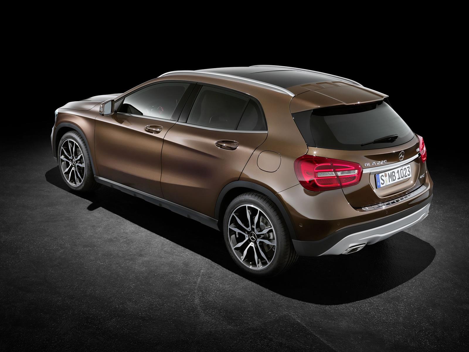 Mercedes GLA : images officielles, moteurs, prix et sortie