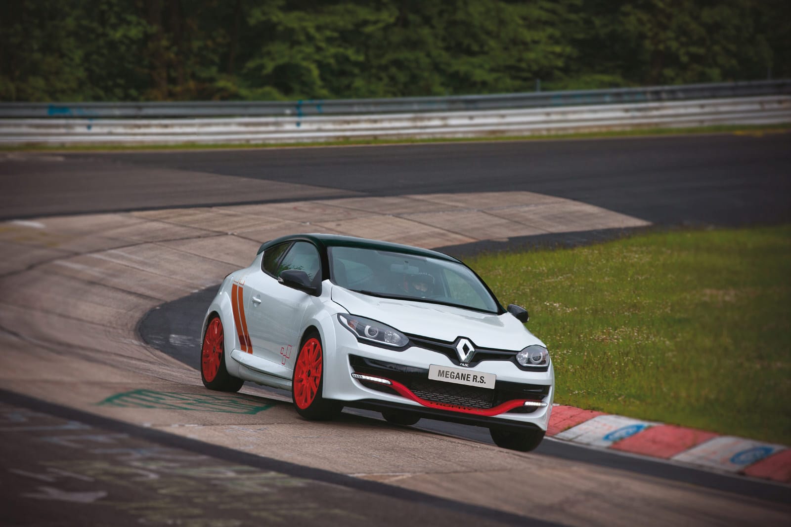Vidéo : nouveau record pour la Renault Megane RS Trophy-R