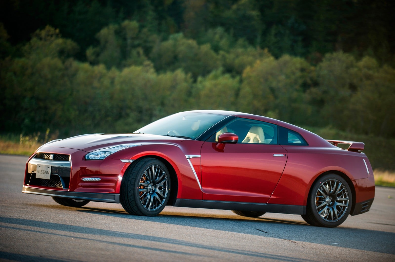 La Nissan GT-R 2015 dévoilée en vidéo