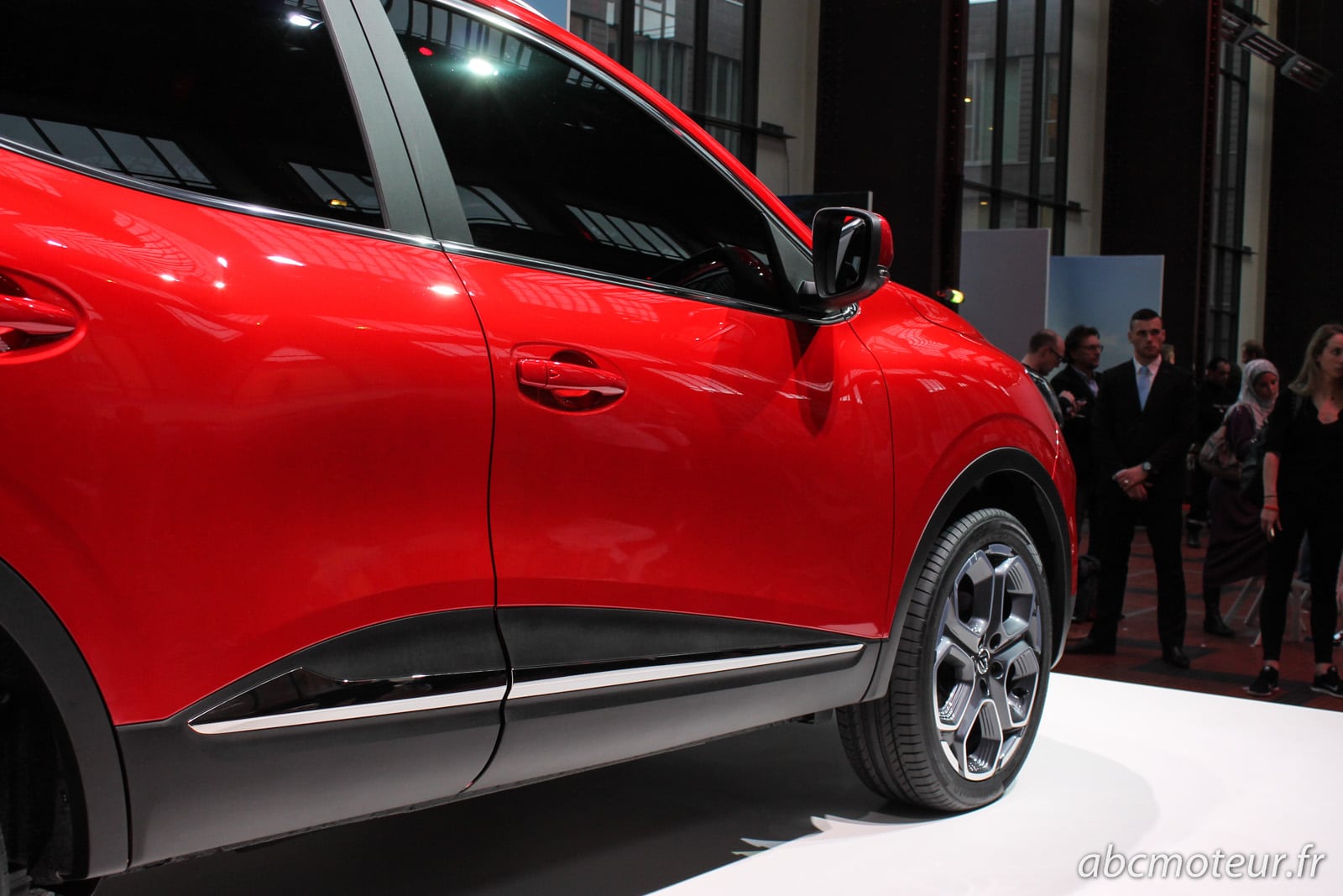 Renault Kadjar : le 1er SUV compact au losange se découvre