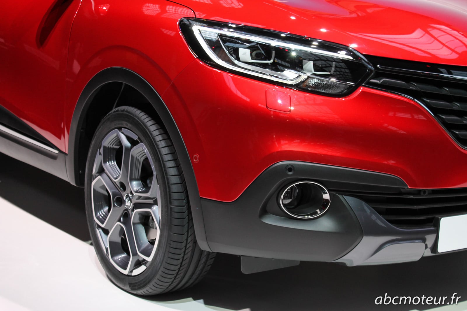 Renault Kadjar : le 1er SUV compact au losange se découvre