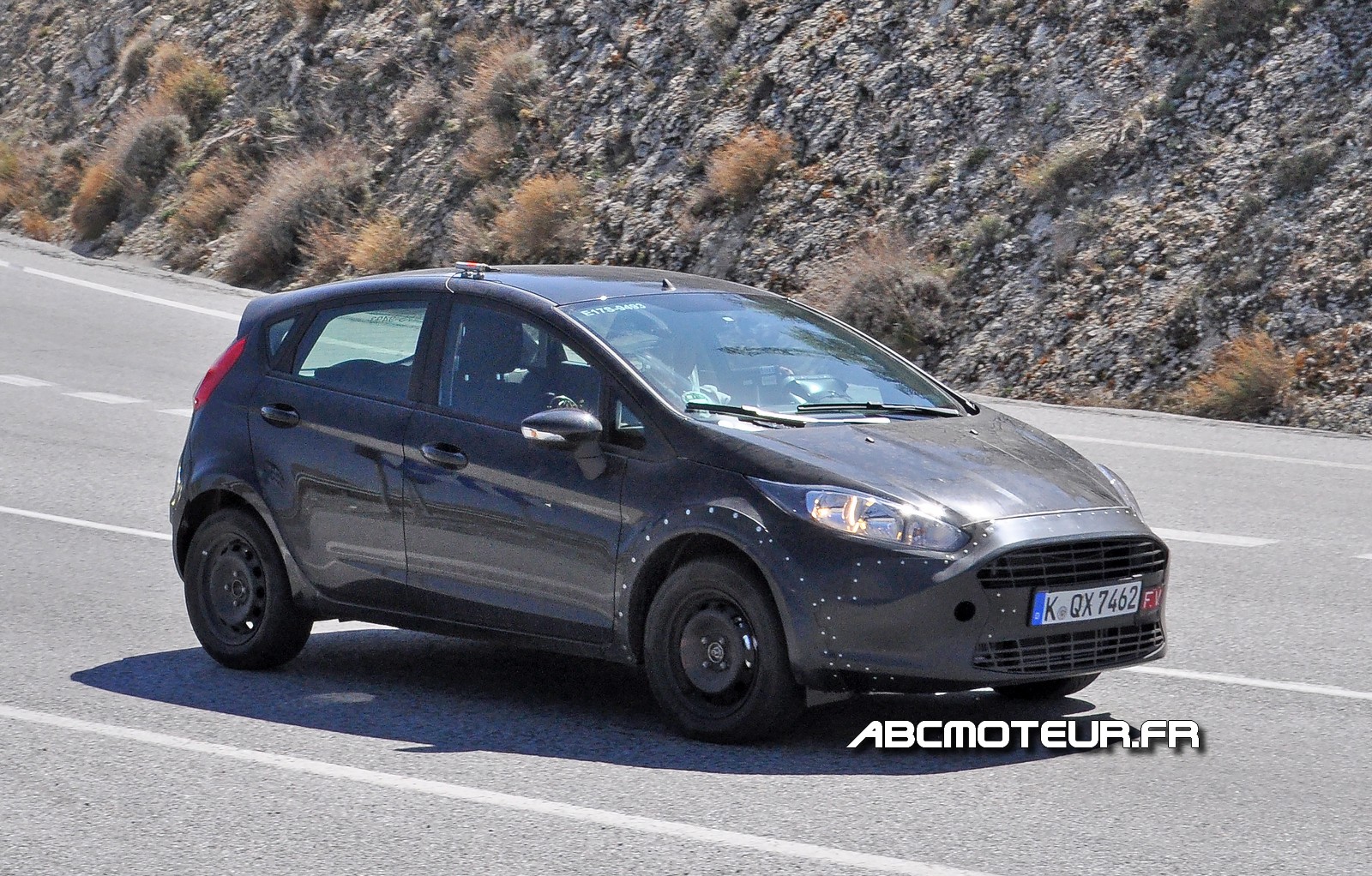 La future Ford Fiesta RS aperçue pour la 1ère fois