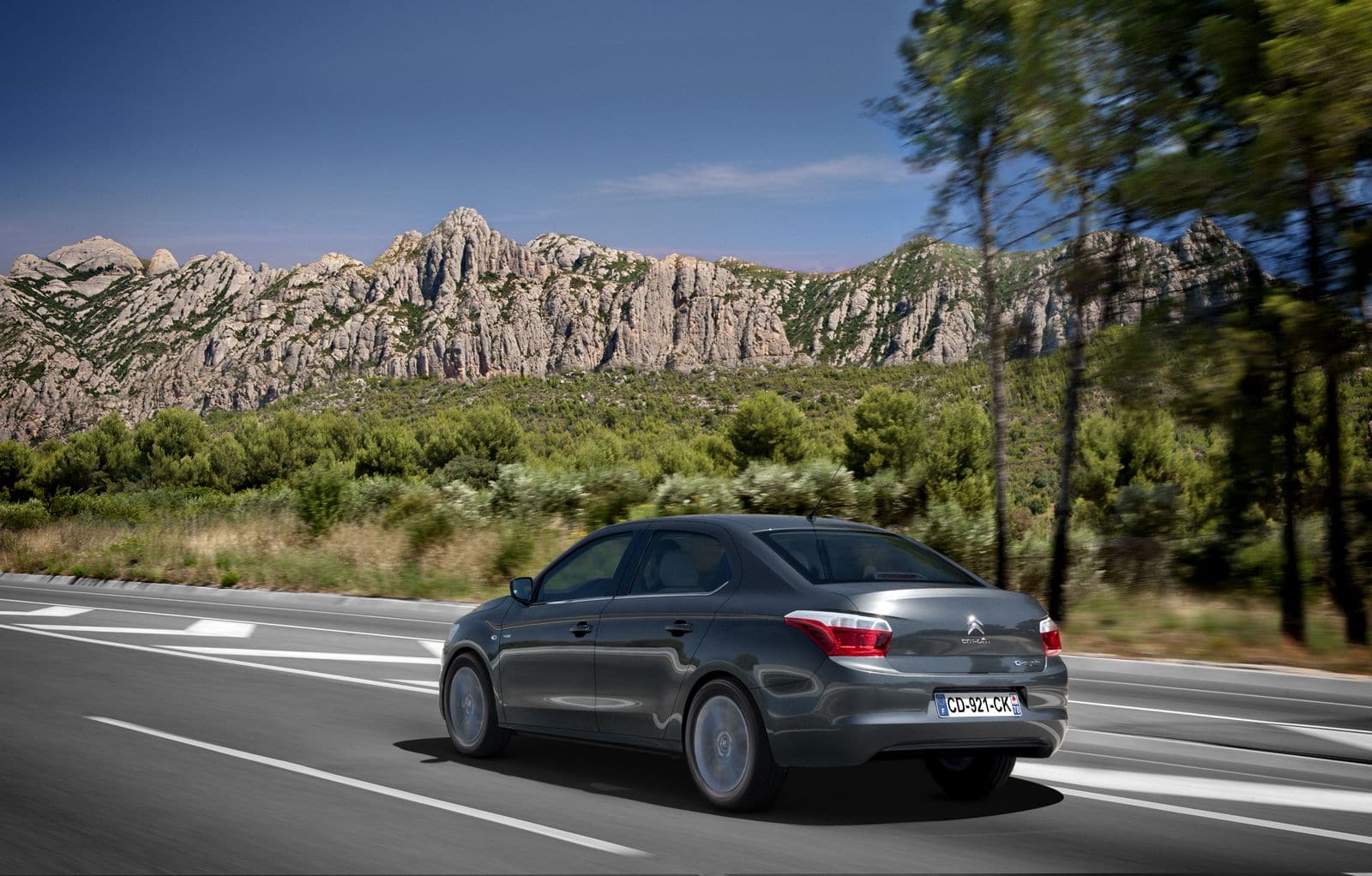 La Citroën C-Elysée arrive dans les concessions françaises